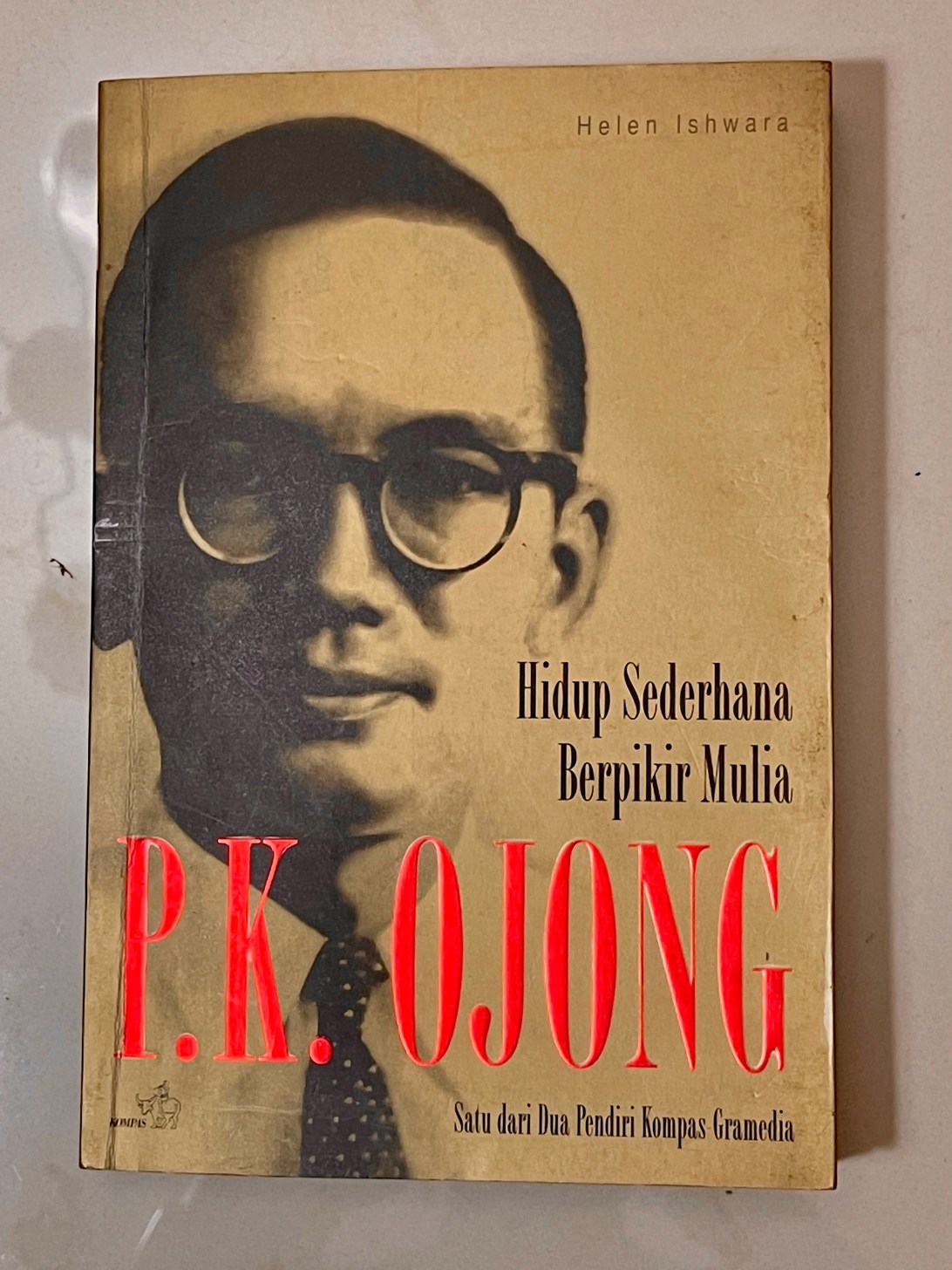 Buku-buku PK Ojong (Koleksi Perpustakaan Pribadiku) – Robert Adhi Ksp